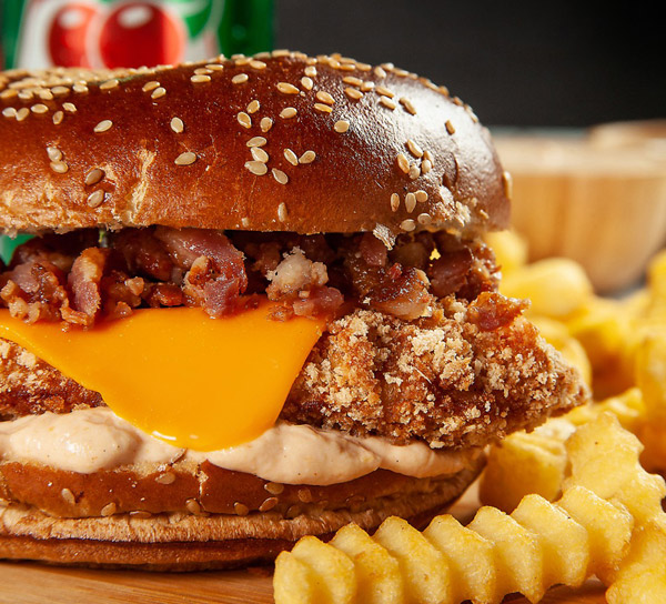 Rão Chicken inaugura loja no Méier com delícias feitas de frango frito ...